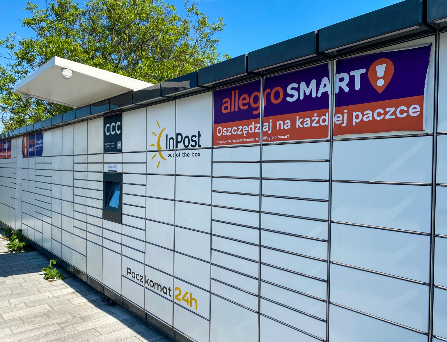 Inpost: Paczka wydana do doręczenia. Co to znaczy? - NOTsoFAR