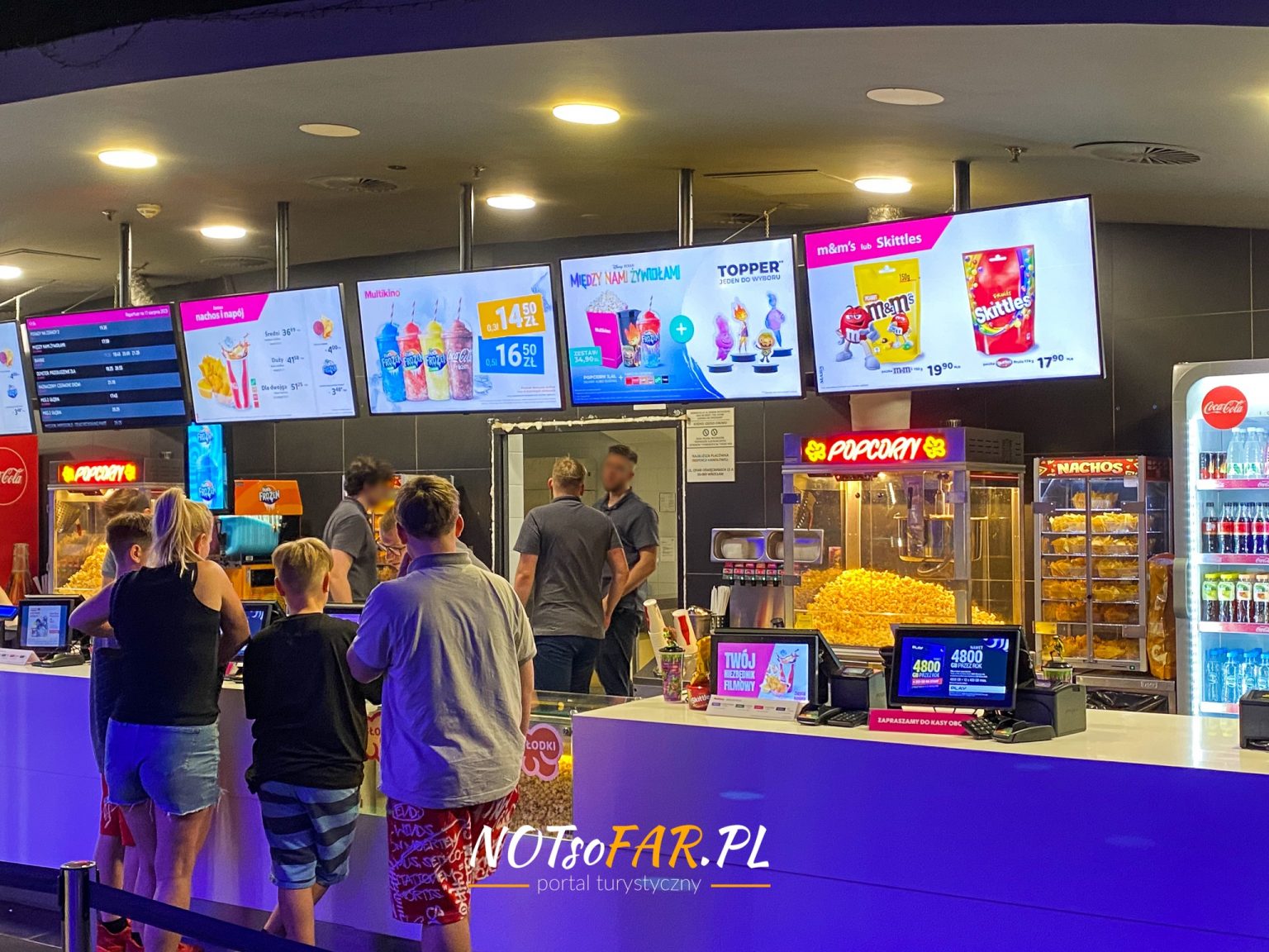 Menu w Multikino: Cennik jedzenia 2025 - NOTsoFAR